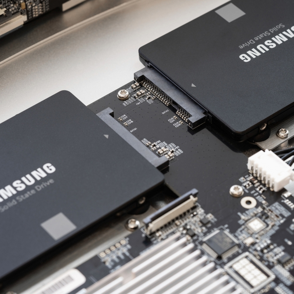 【LUMIN】L2 頂級音樂伺服器／網路|-【MST永呈有限公司】繆思耳機 音樂趨勢 瑪思塔週邊｜官方網站｜正版授權米哈游周邊-商品專區